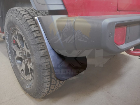 4X4 SERIES > Chlapacze Jeep Wrangler JL - TXJL 1002